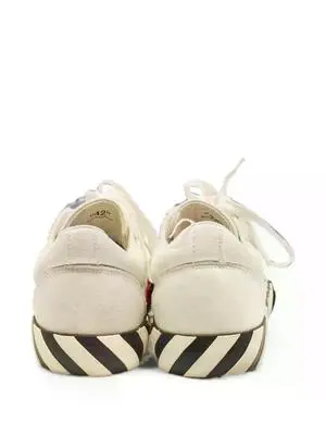 Off-White Vulcanized Arrow-patch Sneakers