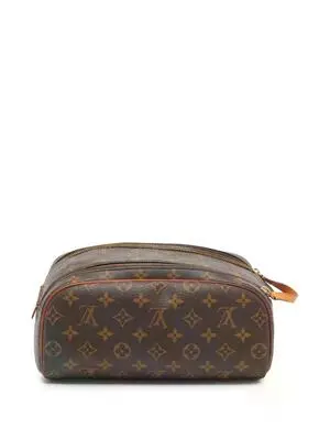 LOUIS VUITTON Dopp Kit Monogram Wash Bag - Brown