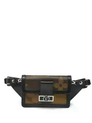 LOUIS VUITTON 2019 Dauphine Giant Monogram Mini Belt Bag - Black