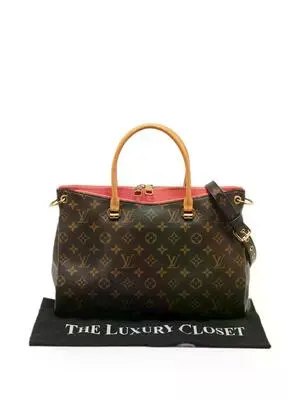 LOUIS VUITTON 2015 Mm Pallas Monogram Tote Bag