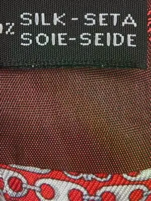 FERRAGAMO Silk Link Print Skinny Tie - Red