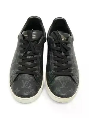 LOUIS VUITTON Monogram Eclipse Frontrow Sneakers
