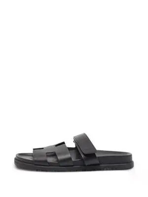 Hermès Chypre Leather Sandals - Black