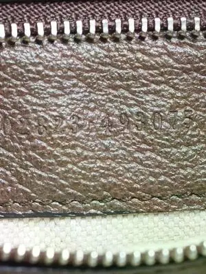 Gucci Medium Gg Supreme Attache Shoulder Bag