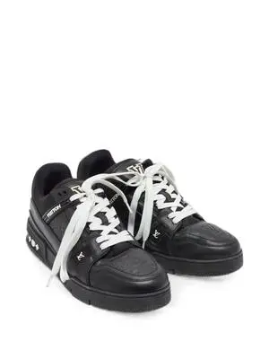 LOUIS VUITTON Trainer Sneakers