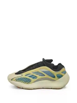 ADIDAS X YEEZY 700 V3 Kyanite Sneakers - Neutrals