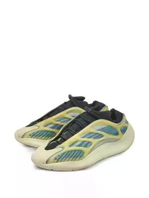 ADIDAS X YEEZY 700 V3 Kyanite Sneakers - Neutrals