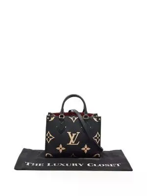 LOUIS VUITTON 2020 Pm Onthego Monogram Tote Bag