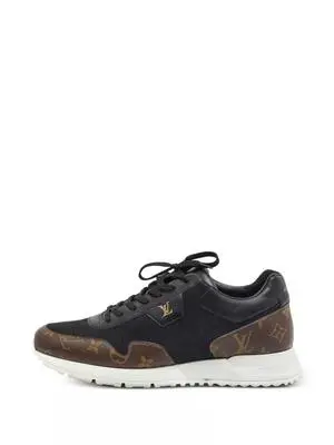 LOUIS VUITTON Run Away Monogram Canvas Low-top Sneakers - Black