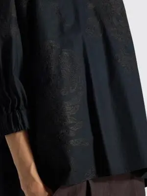 Liviana Conti Shirt Colour