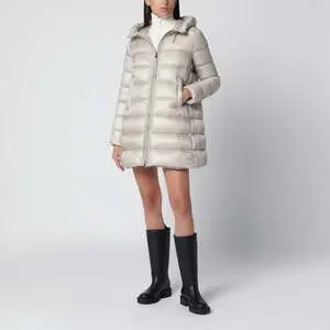 Moncler Pearl Nylon Laqué Down Jacket - Beige