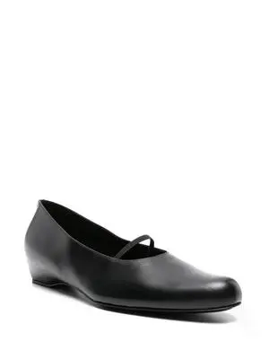 THE ROW Marion Leather Ballerina Shoes - Black