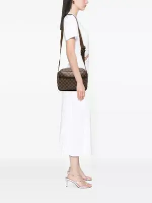 LOUIS VUITTON 2009 Damier Ebene Reporter Pm Crossbody Bag - Brown