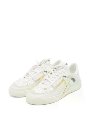 Valentino Garavani Vl7n Logo Band Sneakers - White