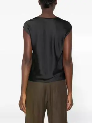 Imperial V-neck Sleeveless Blouse