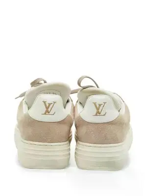 LOUIS VUITTON Groovy Monogram Sneakers