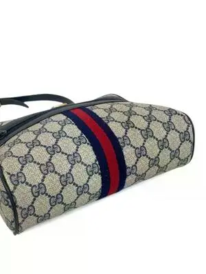 Gucci 2000-2015 Gg Supreme Interlocking G Web Crossbody Bag