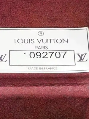 LOUIS VUITTON Boite Flacons Epi-leather Trunk Case