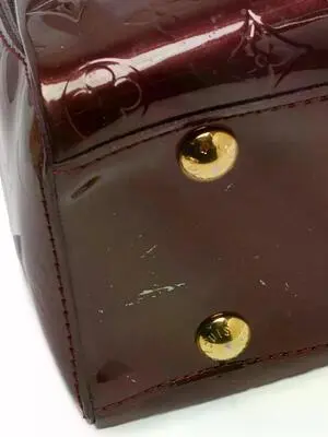 LOUIS VUITTON Monogram Vernis Tote Bag - Red