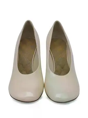Burberry Round-toe Pumps