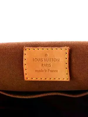 LOUIS VUITTON Monogram Canvas Messenger Bag