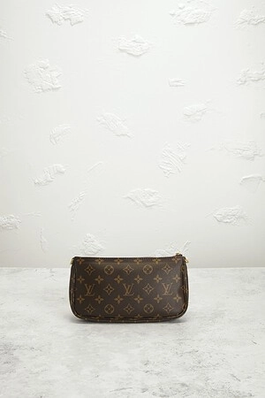 LOUIS VUITTON Monogram Multi Pochette Accessoires Shoulder Bag