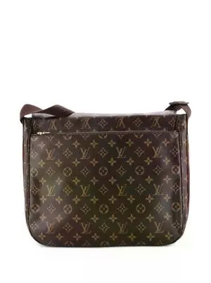 LOUIS VUITTON Monogram Canvas Messenger Bag