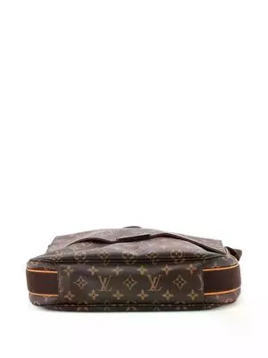 LOUIS VUITTON Monogram Canvas Messenger Bag