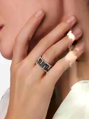 U LOS ANGELES Diamond And Sapphire U Ring - Silver