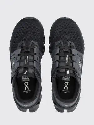 On Trainers Colour