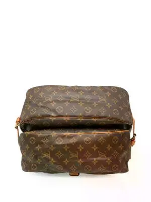LOUIS VUITTON 1990 Monogram Saumur 35 Crossbody Bag