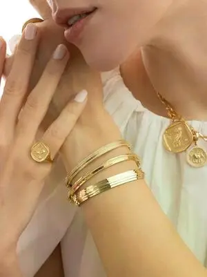 AZLEE Diamond Staircase Bangle Bracelet