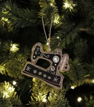 KATIE LARMOUR Vintage Sewing Machine Tree Decoration