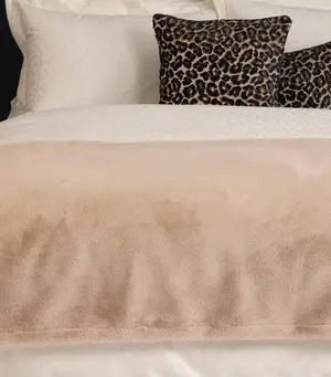 YVES DELORME Frisson Neige Throw