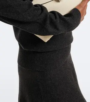 Arch4 Wiki Cashmere Sweater