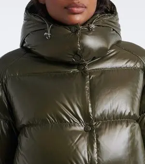 Moncler Cavettaz Hooded Down Coat