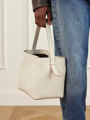 METIER Tilt 16 Leather Shoulder Bag
