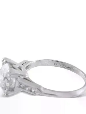 LB EXCLUSIVE Embellished Diamond Ring