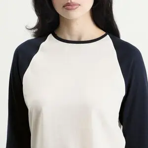 Good American Raglan T-shirt