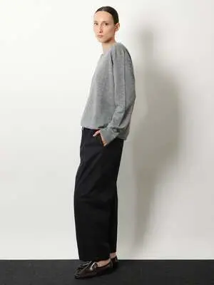 THE ROW Nian Cashmere V-neck Sweater - Grey