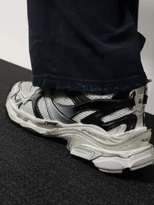Balenciaga Runner 2 Sneakers