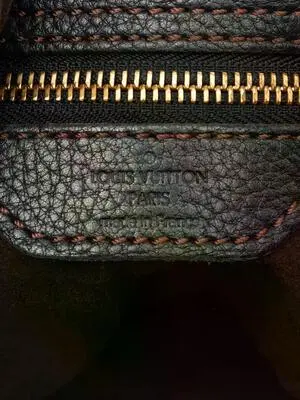 LOUIS VUITTON 2008 Monogram Mahina L Hobo Bag