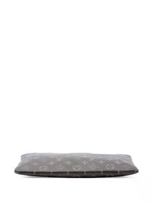 LOUIS VUITTON 2018 Monogram Daily Pouch Clutch Bag