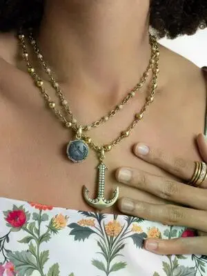 SYLVA & CIE Large Anchor Diamond Pendant