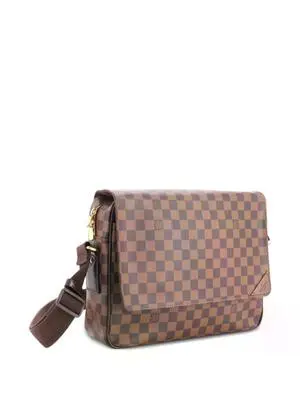 LOUIS VUITTON Shelton Messenger Bag Damier Mm