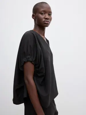 HOUSE OF DAGMAR Rouched V-neck Top