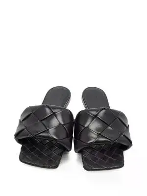 Bottega Veneta Lido Intrecciato Sandals - Black