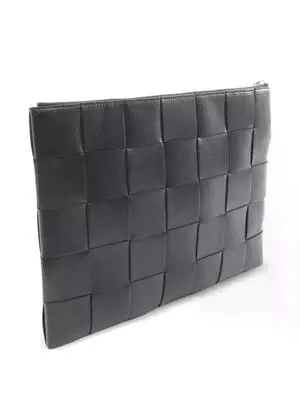 Bottega Veneta Maxi Intrecciato Clutch Bag - Black