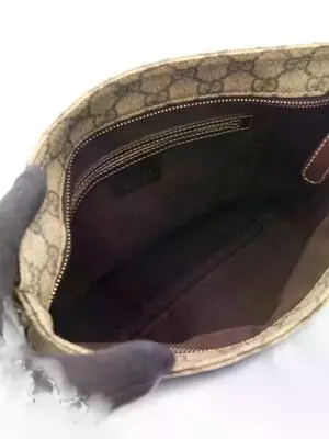 Gucci Gg Supreme Cross Body Bag