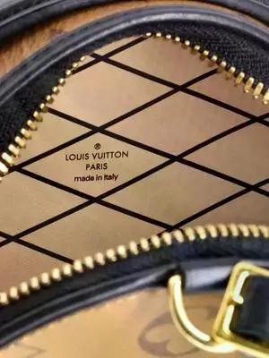LOUIS VUITTON Reverse Monogram Canvas Mini Boite Chapeau Crossbody Bag